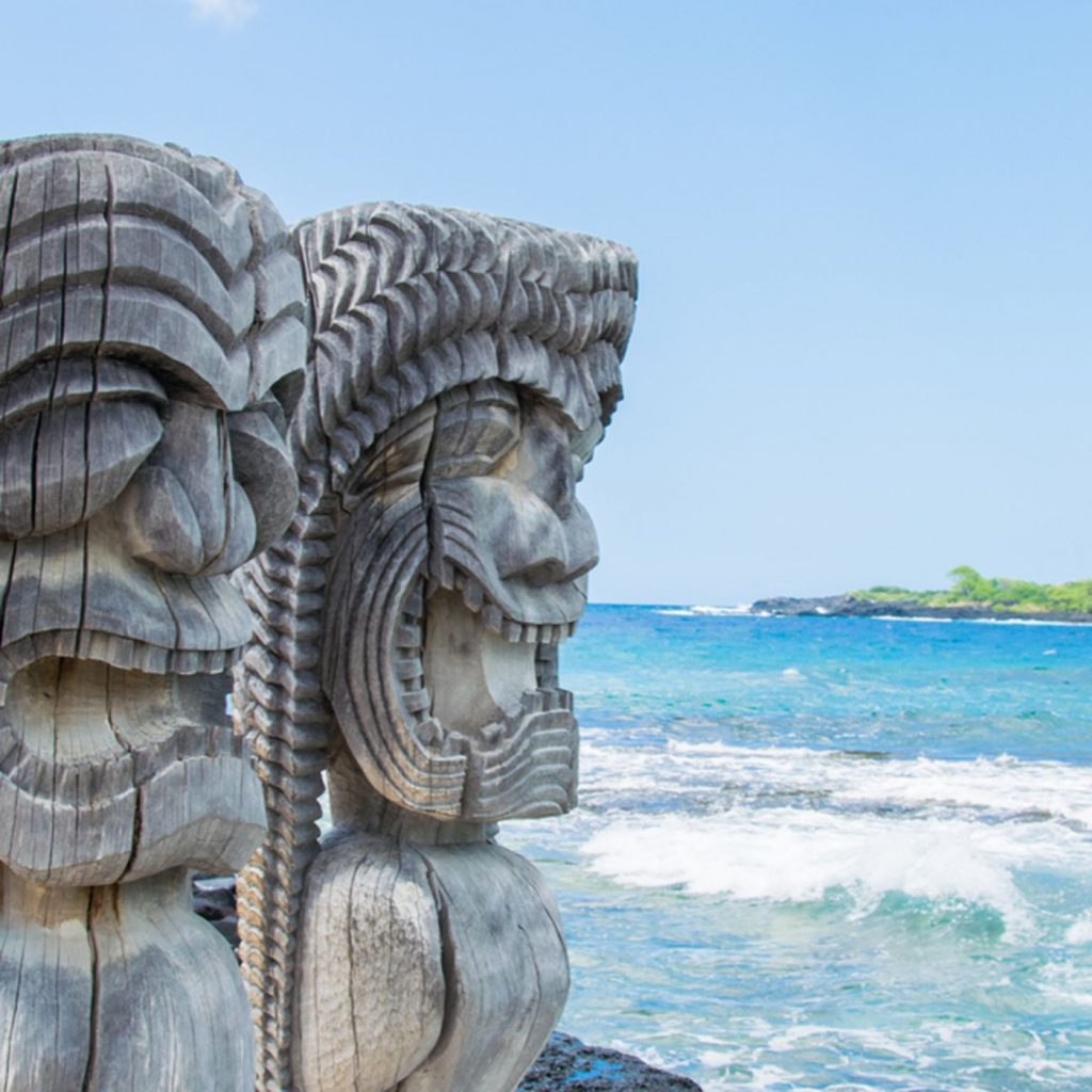 Aloha! Where To Get The Best Tiki Sculptures – Our Favorite Shops