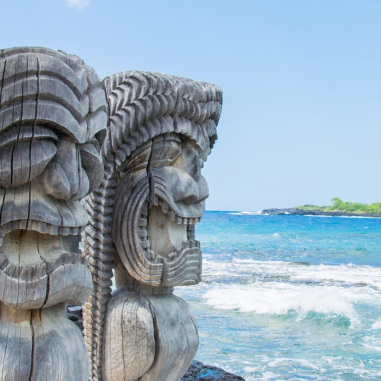 Aloha! Where To Get The Best Tiki Sculptures – Our Favorite Shops